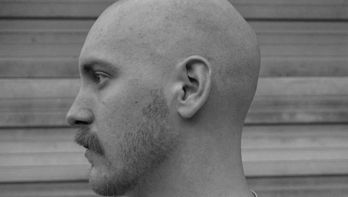 Singer-Songwriter Corey Quinn Returns Home For Acoustic Ballad “Florida ...