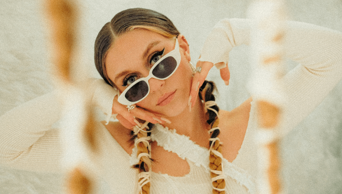 German Pop Artist LEEPA Reflects On What It Means To Be Family On New ...