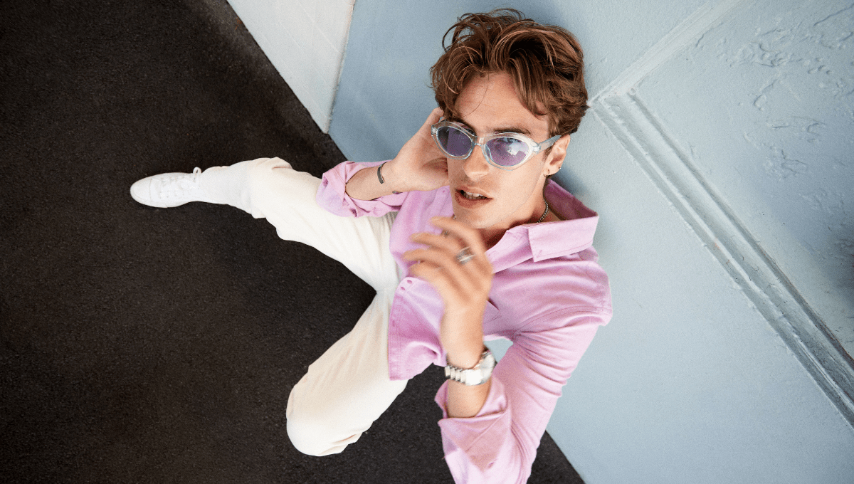 New Zealand Indie Pop Artist Taylor Roche Drops Retro-Inspired Single ...