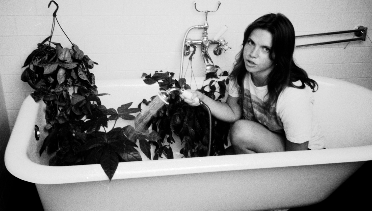 London Singer-Songwriter Hohnen Ford Unveils Stunning Lullaby “Don’t ...