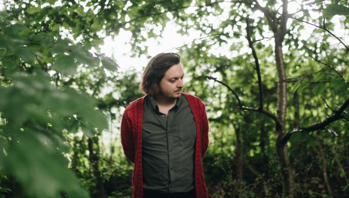 INTRODUCING: Leeds Singer-Songwriter Dalloway Shares Self-Reflective ...