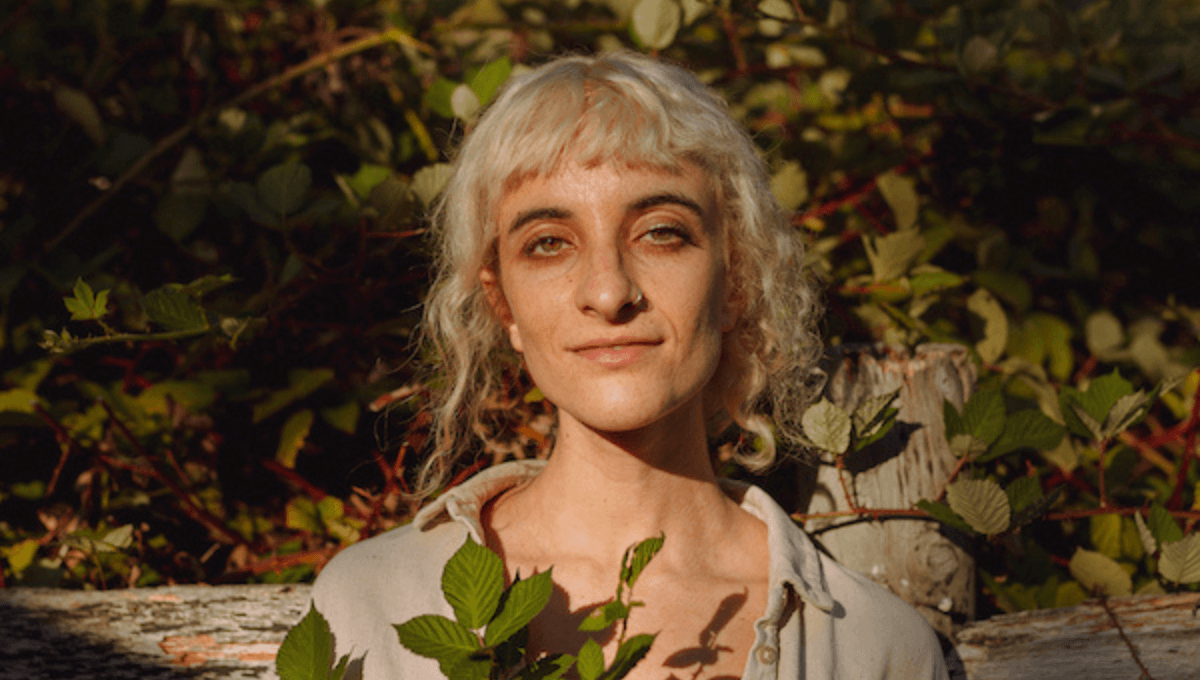 Indie Alt-Folk Artist Maya Elise Returns With New Video For “Better ...