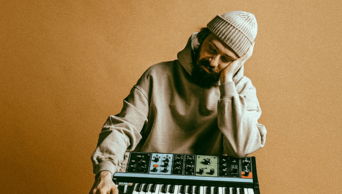 Indie Hip-Hop Artist Den Brooks Shares New Single “Beautiful” Featuring ...